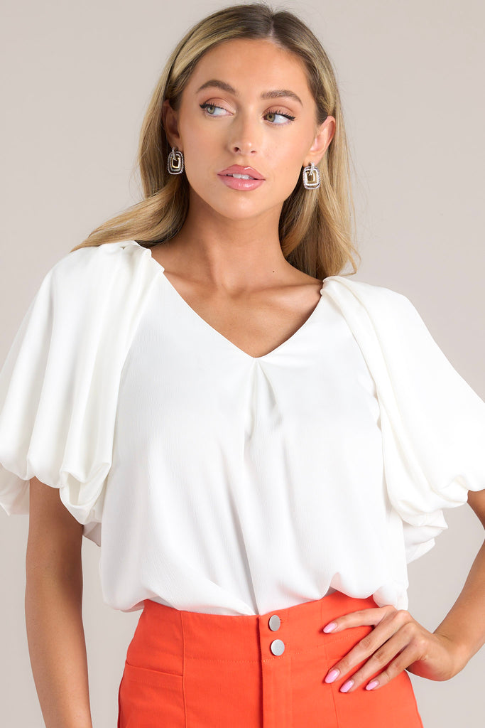 Short Sleeve Ivory V-Neck Top - All Clothing | Red Dress