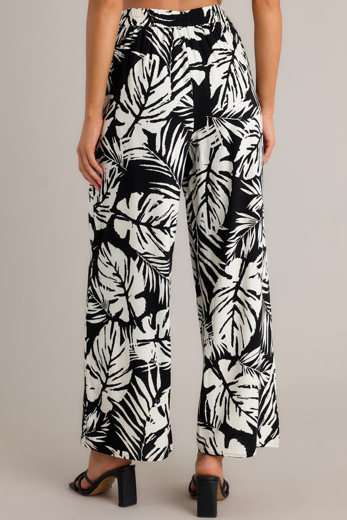 Linen Blend Black Tropical Print Pants - All Pants | Red Dress
