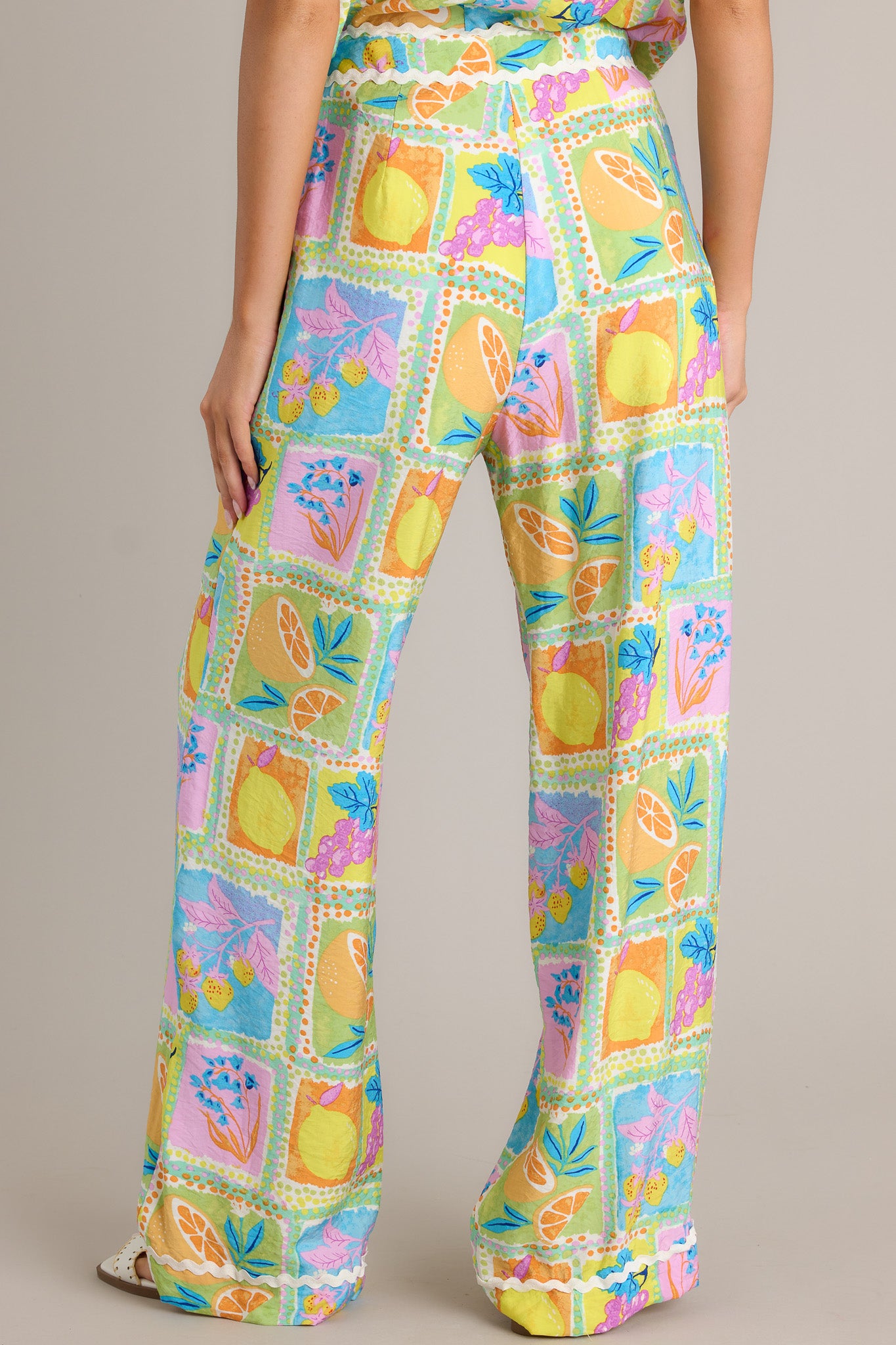 Green Tropical Print Wide Leg Pants - All Pants | Red Dress