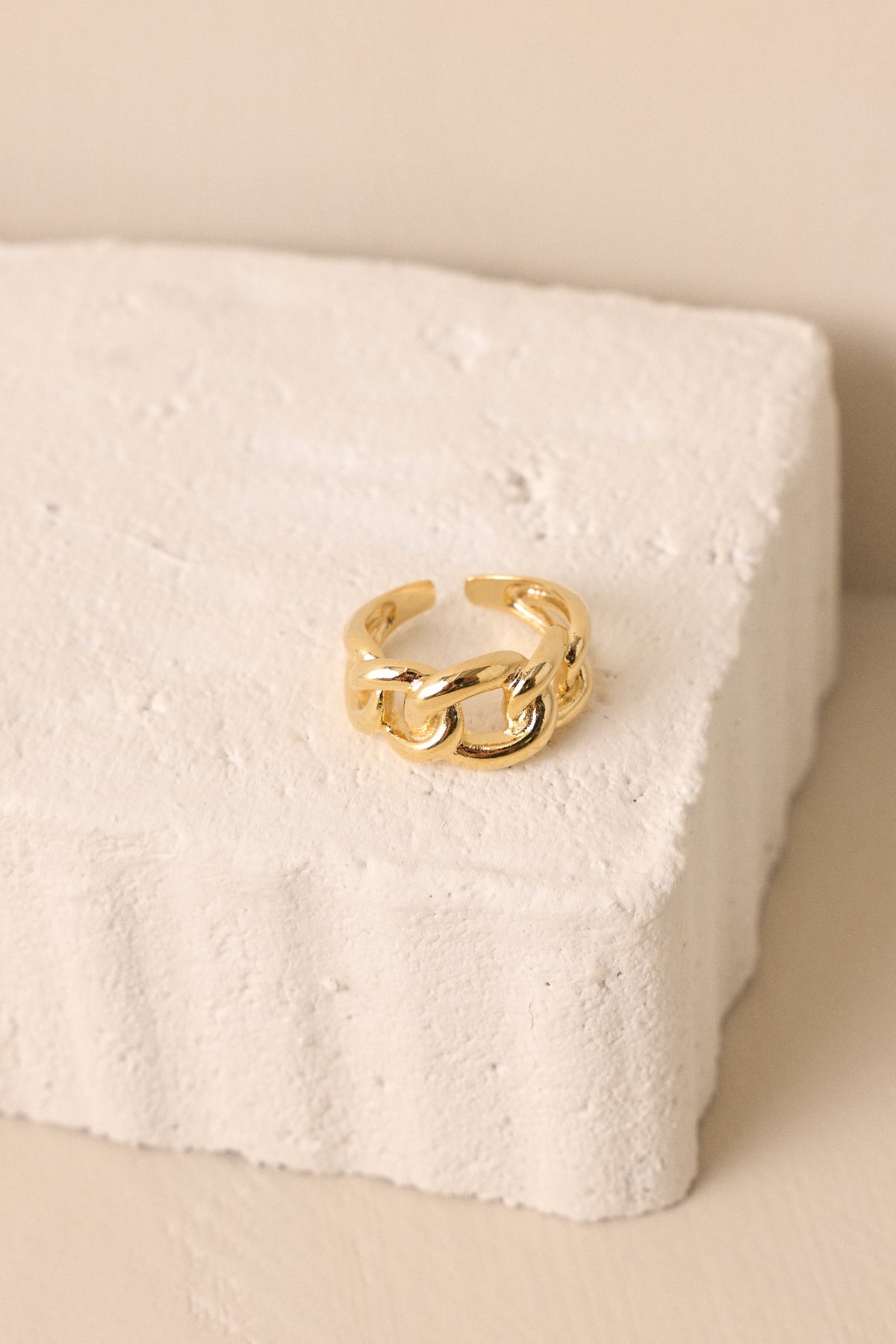 Gold Chain Link Ring - All Jewelry | Red Dress