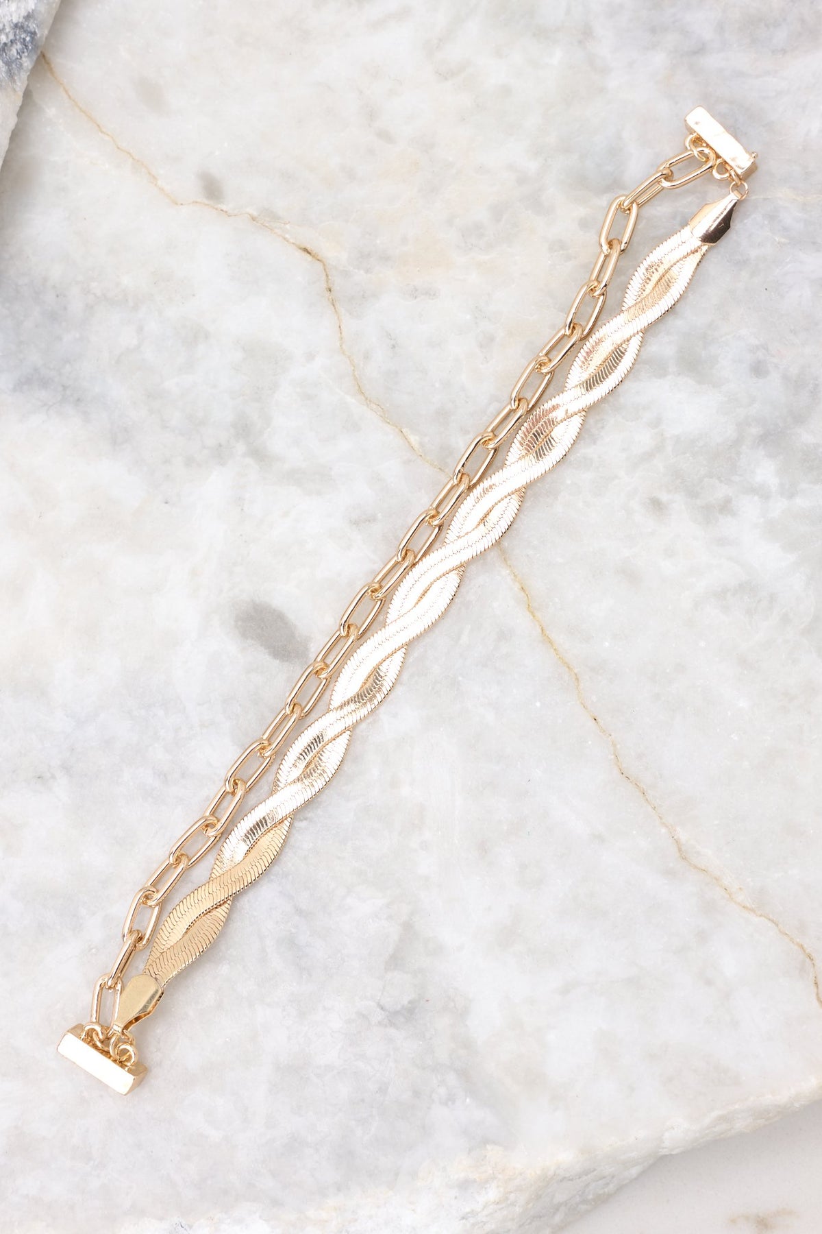 Gold Chain Magnetic Closure Bracelet - Jewelry | Red Dress