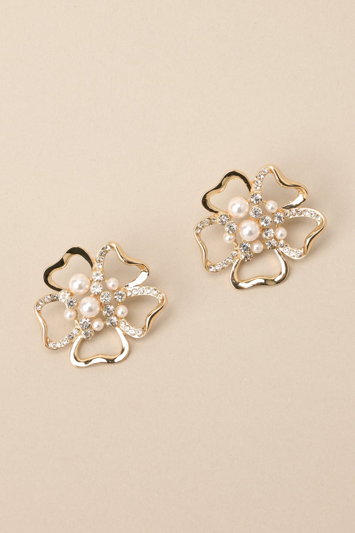 Gold Pearl Embedded Flower Earrings - All Earrings | Red Dress